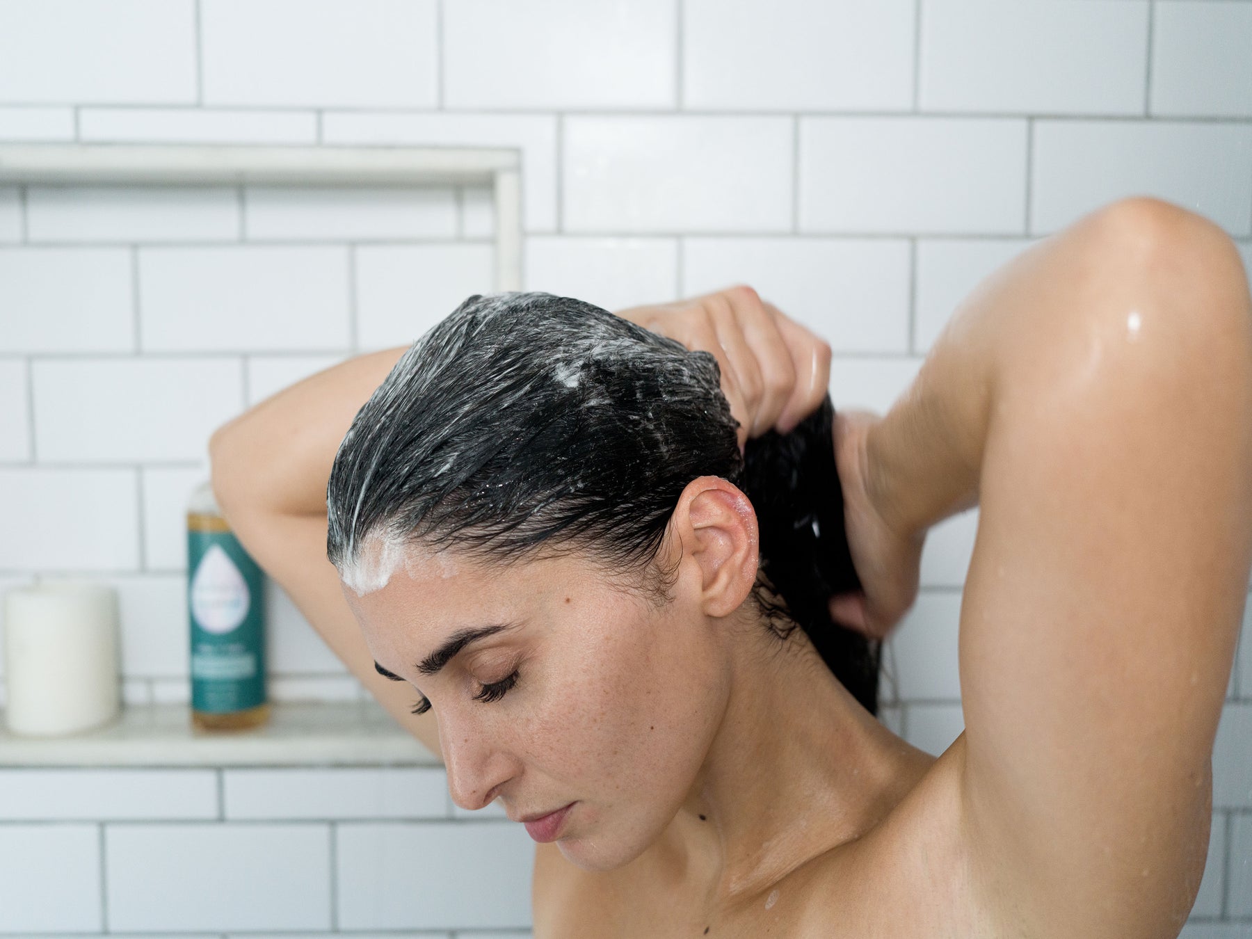 How Much Shampoo Is Okay to Use on Your Hair? | Puracy